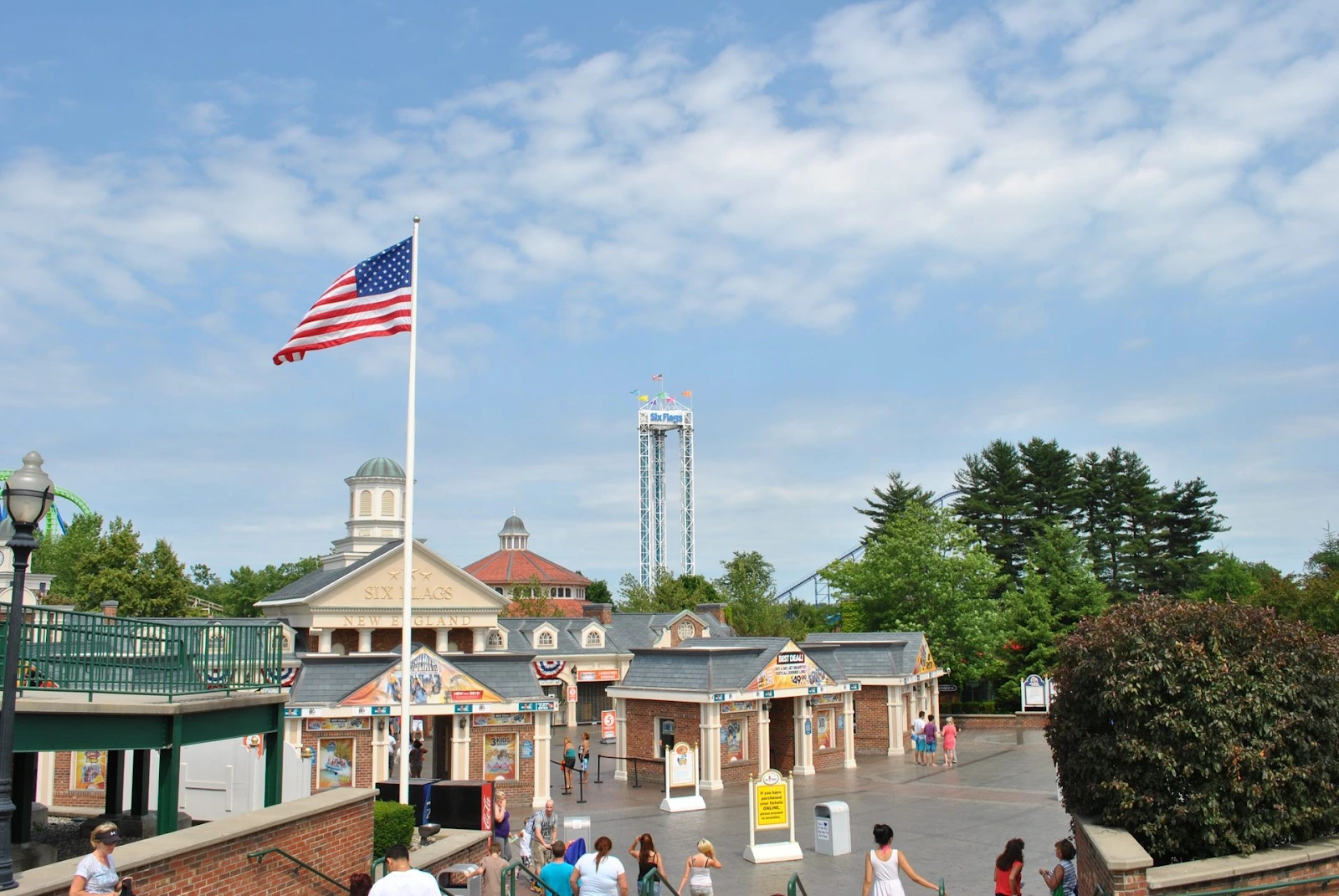 5 Key Tips of Preventive Signage Maintenance - New England’s Best Flags